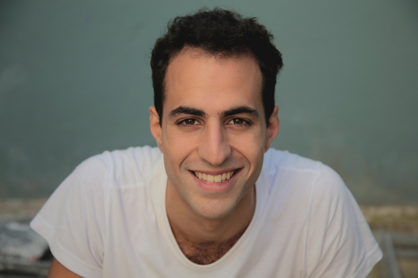 Το πρόσωπο της εβδομάδας: Σπύρος Μαραγκουδάκης - Ηθοποιός - all4fun.gr